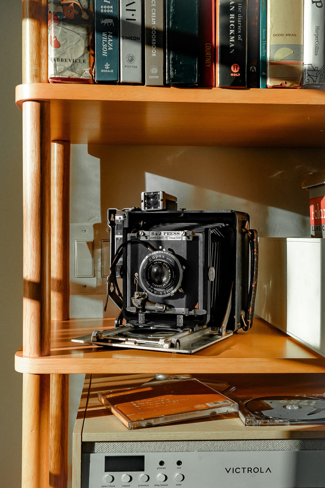 Discovering the 1950s Burke & James 4×5 Press Camera - Lexi Gerdts ...